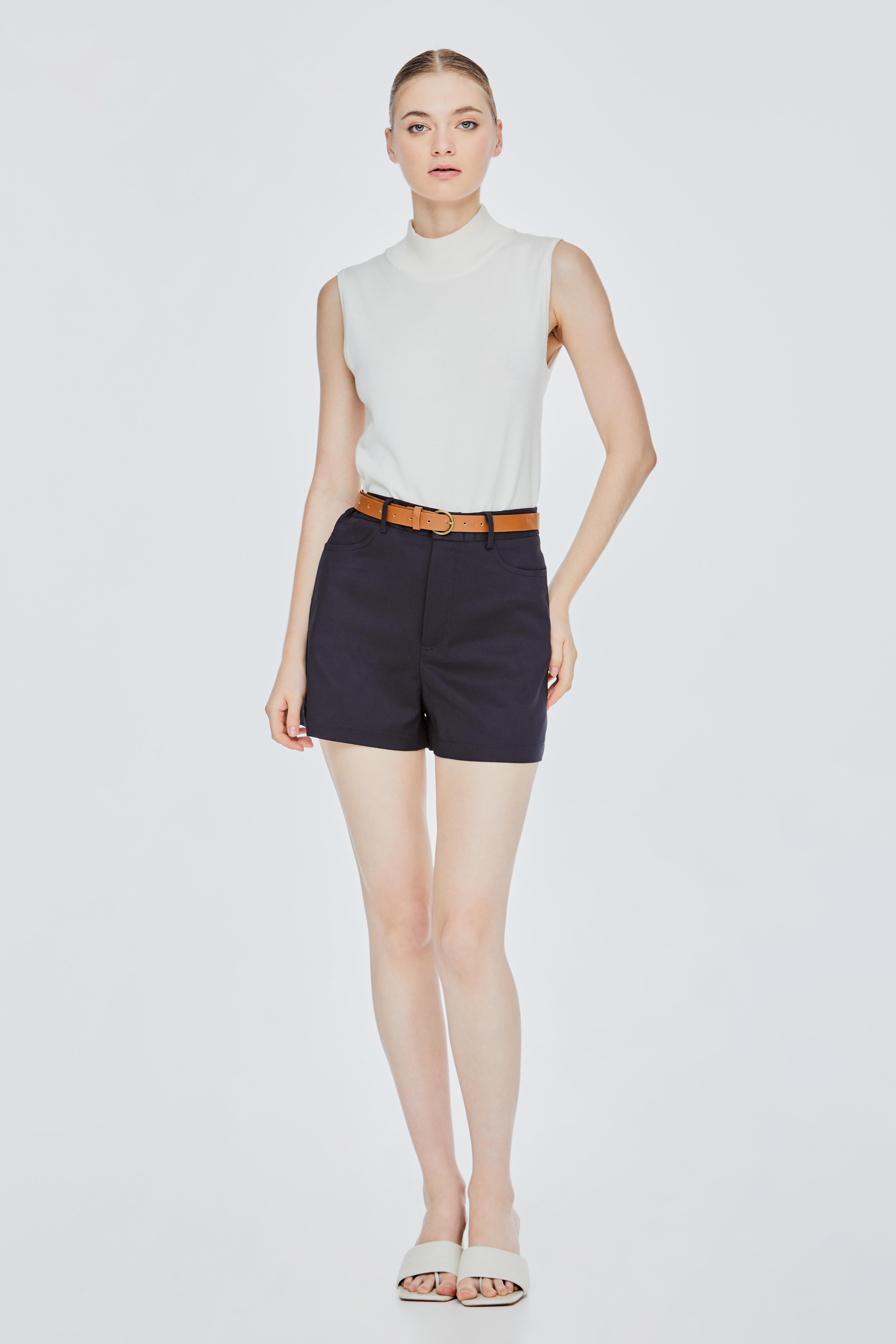Tailored Shorts – iORA Malaysia