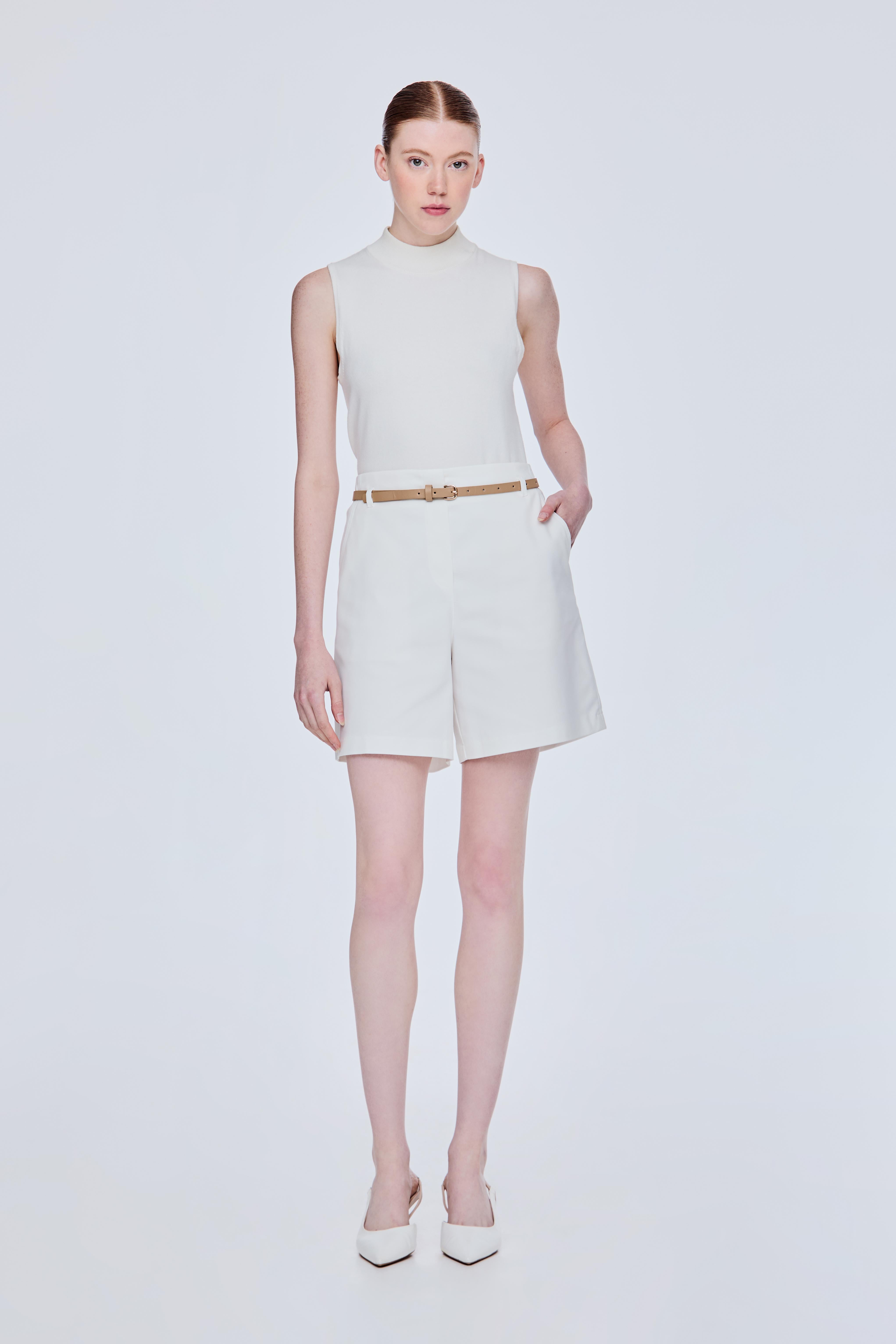 Basic Straight Shorts – iORA Malaysia