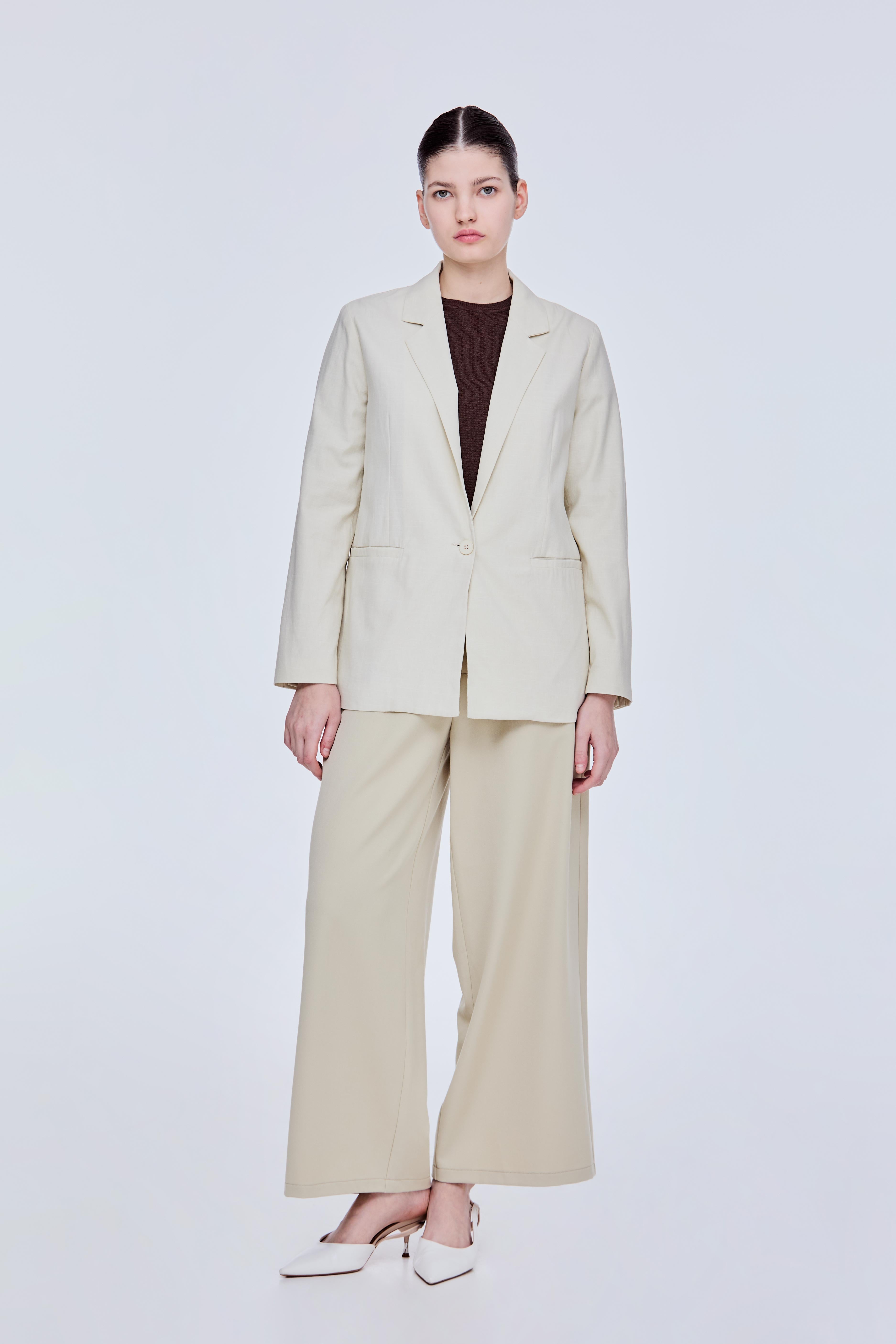 Easy Wear Boxy Blazer – iORA Malaysia