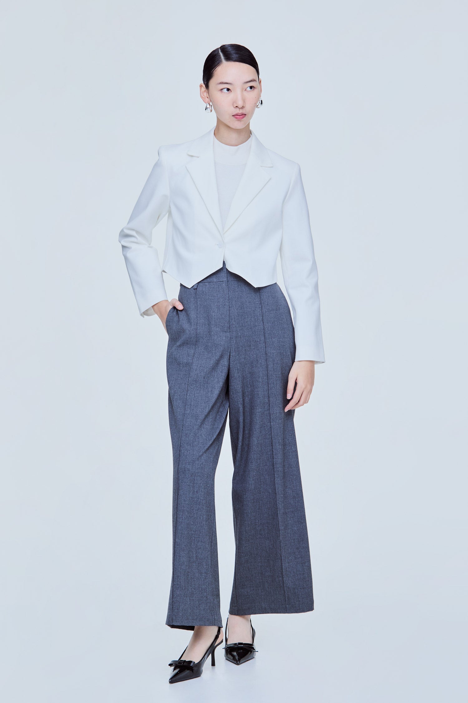 Notched Lapel Cropped Blazer – iORA Malaysia