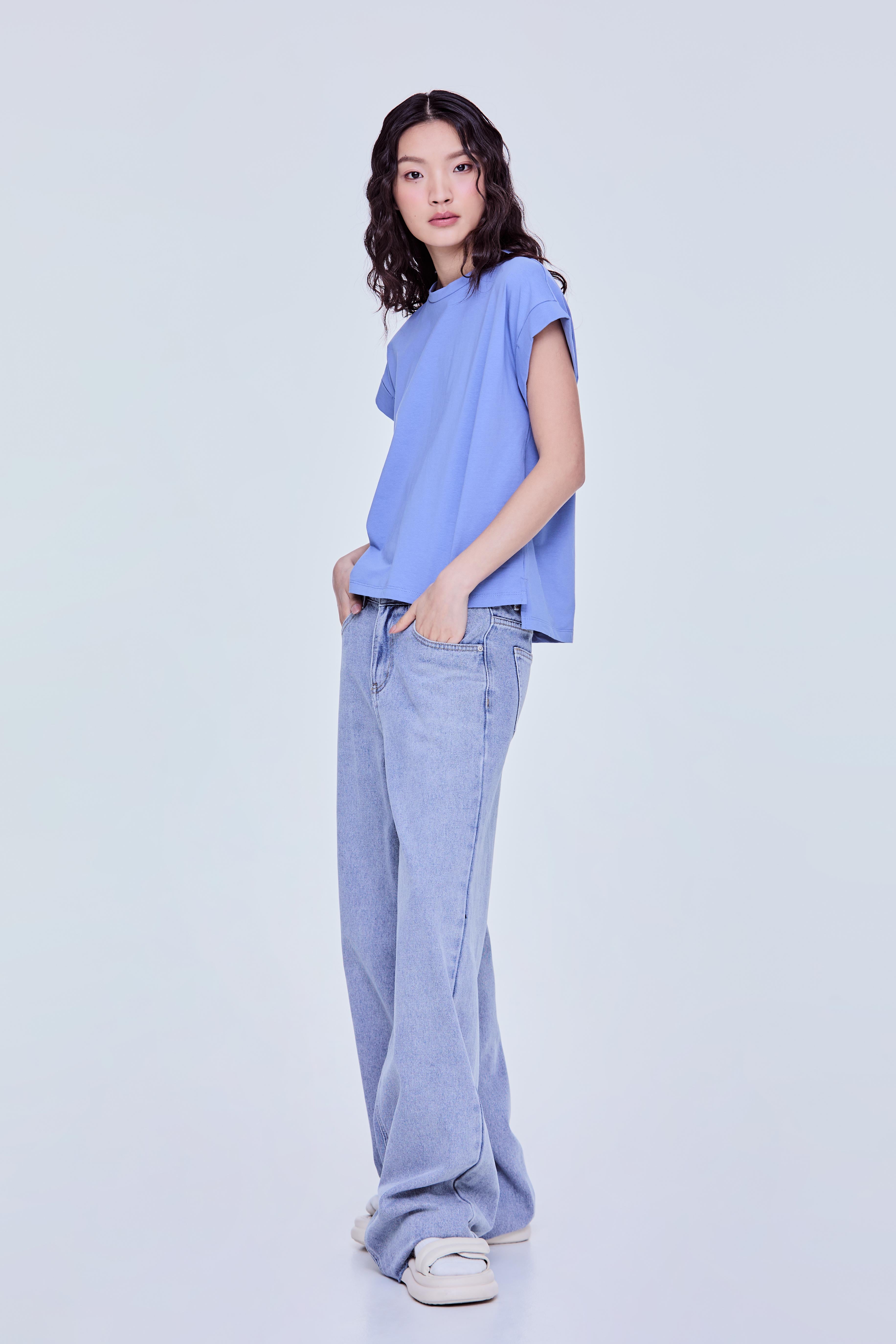 Basic Folded Cuff Tee – iORA Malaysia