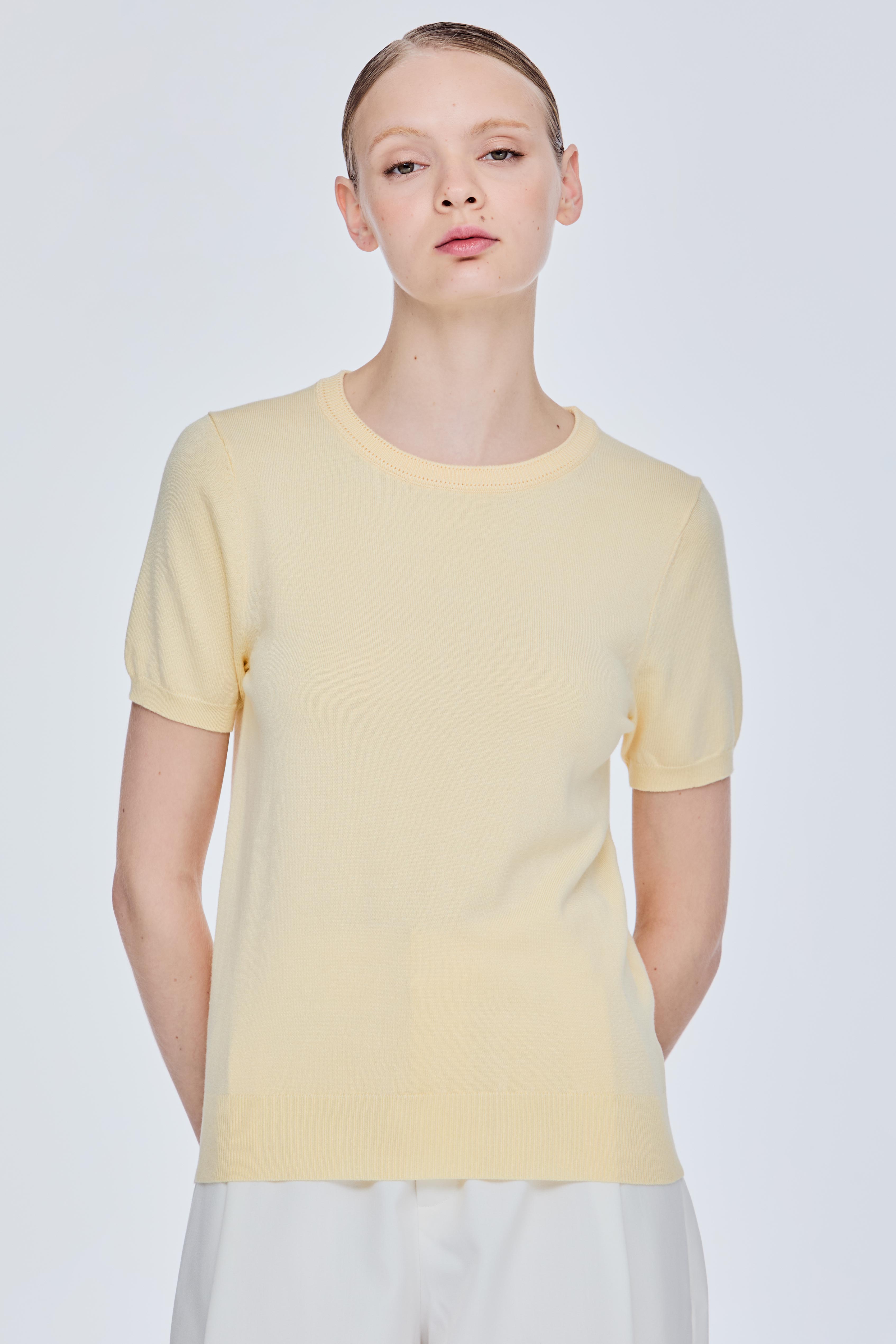 IORA KNIT TOP – iORA Malaysia