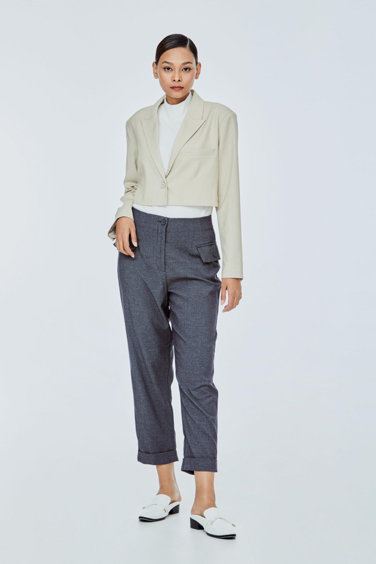 Cropped Tailor Blazer – iORA Malaysia
